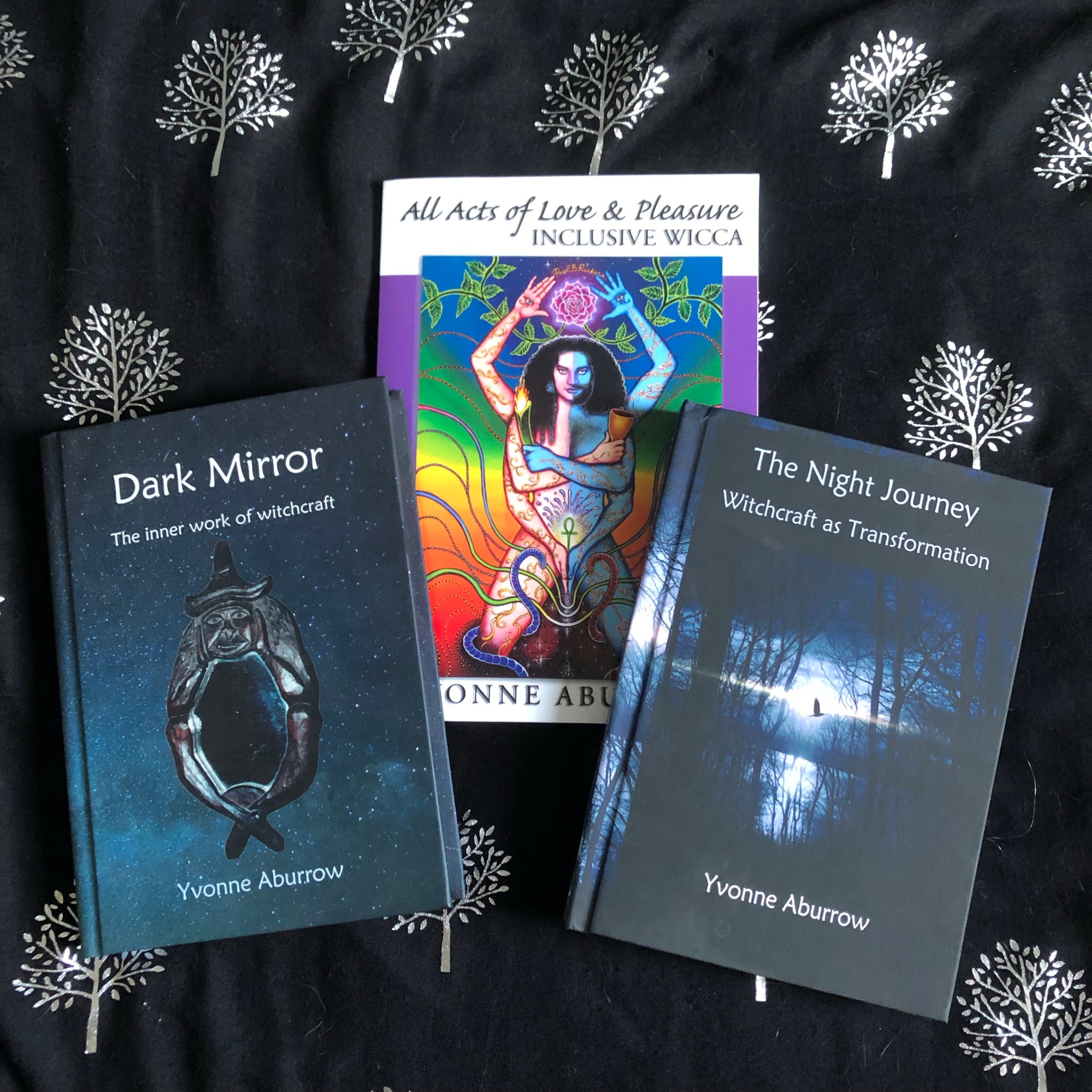 Erotic Religion: The Body and Sex for Wiccans and Pagans – Dowsing for Divinity